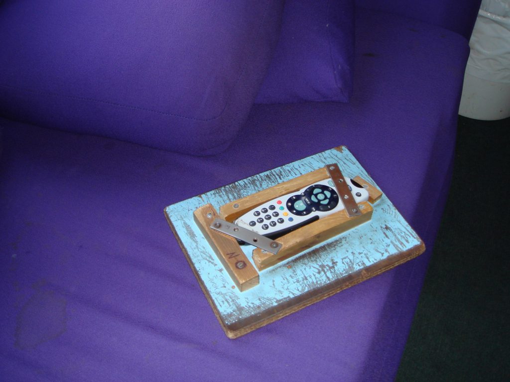 Prevent Losing Your Remote - Dan's Electronics Blog